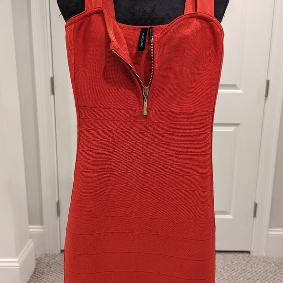 Marciano | Dresses | Gorgeous Marciano Chili Pepper Red Bandage Dress ...
